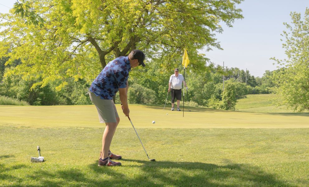 FM's Best! 100.3 WLKI