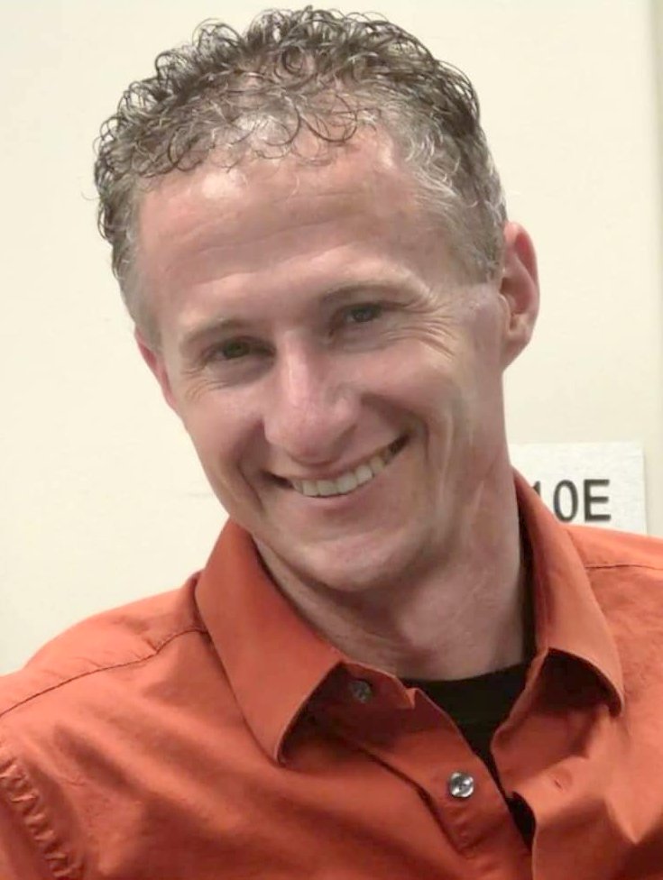 FM's Best! 100.3 WLKI