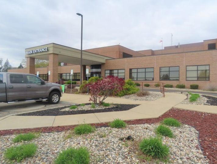 FM's Best! 100.3 WLKI